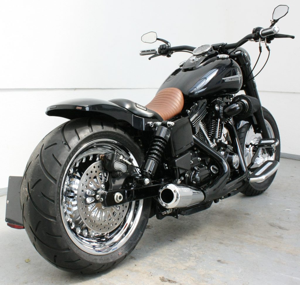 FLD Dyna Switchback Custom Umbau von 2020 – Champion Motorräder